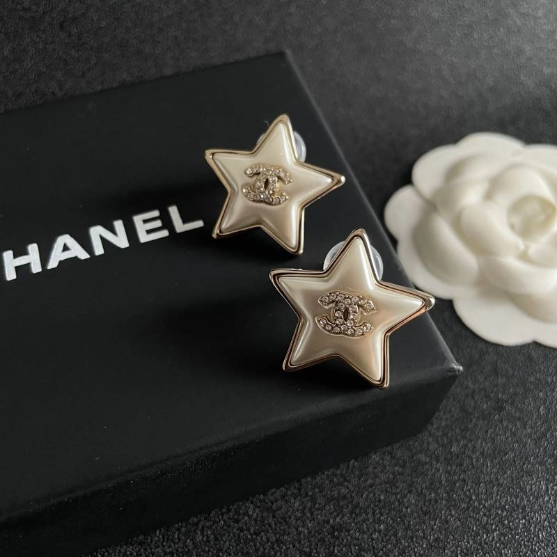 Low-cost Chanel Earrings