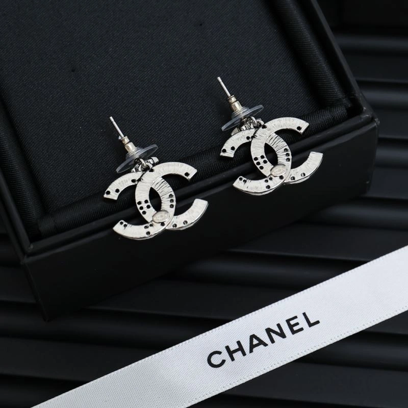 Low-cost Chanel Earrings
