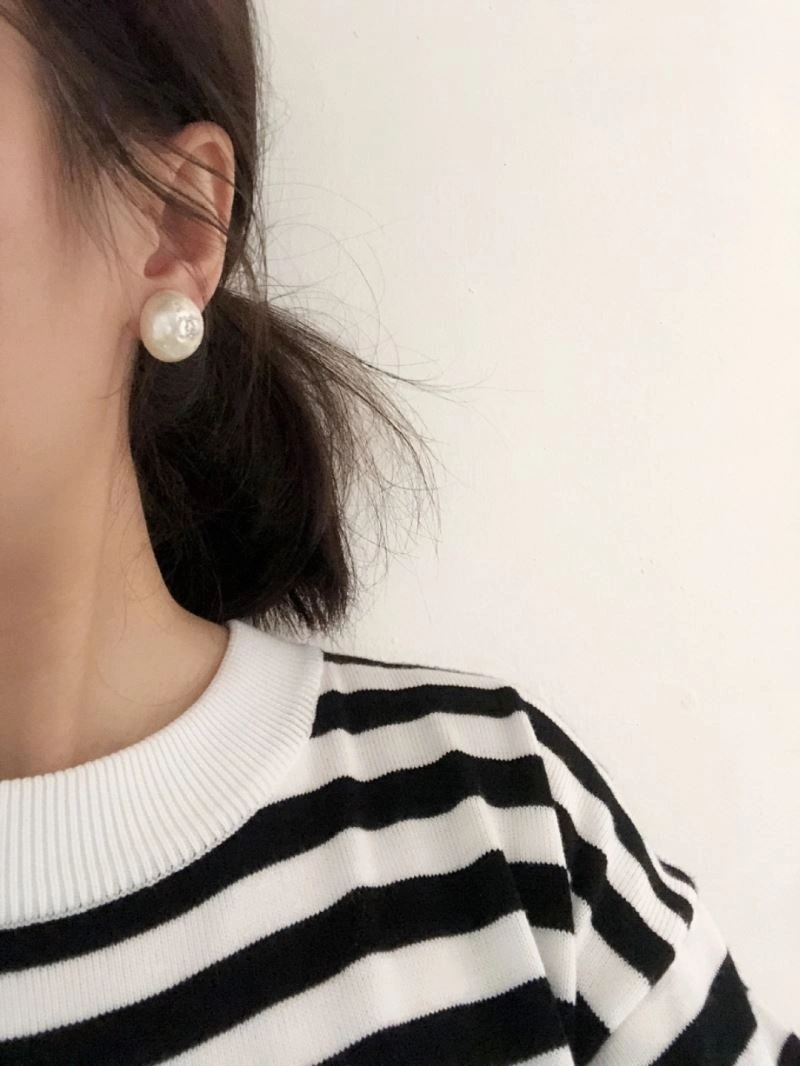 Discounted Chanel Earrings