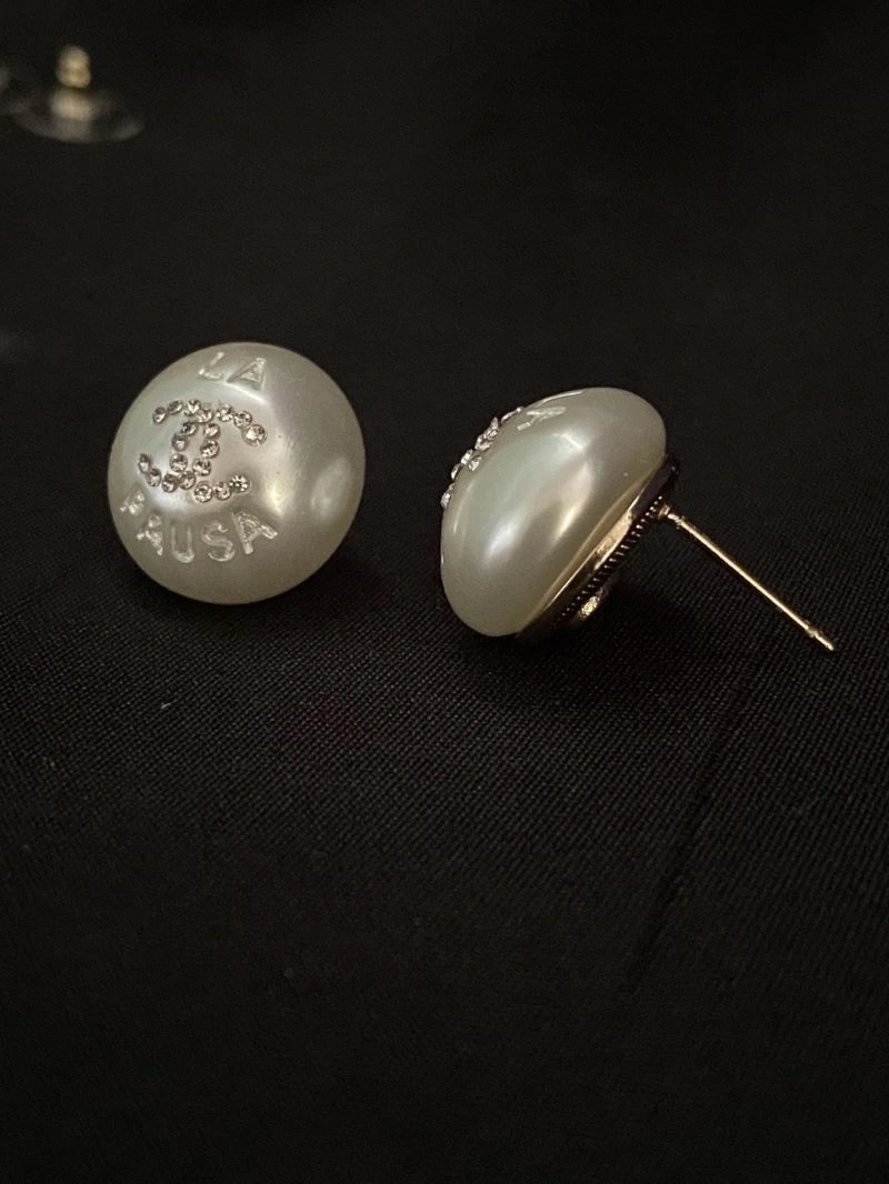 Discounted Chanel Earrings