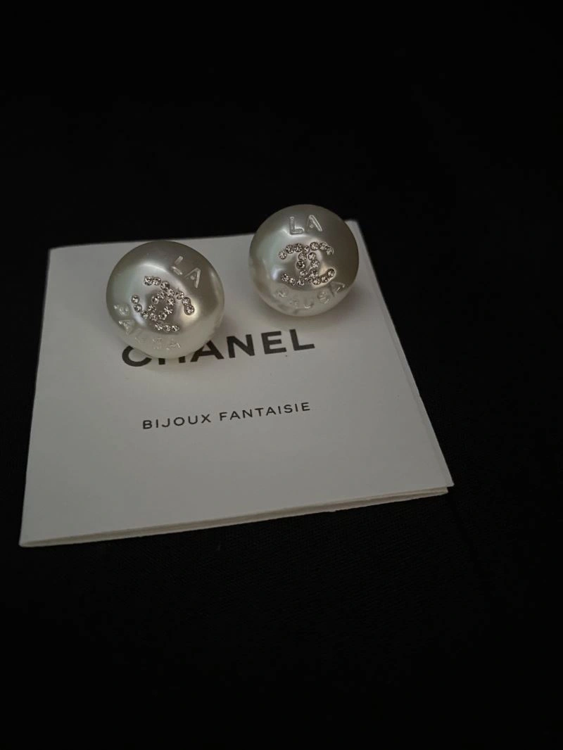 Discounted Chanel Earrings