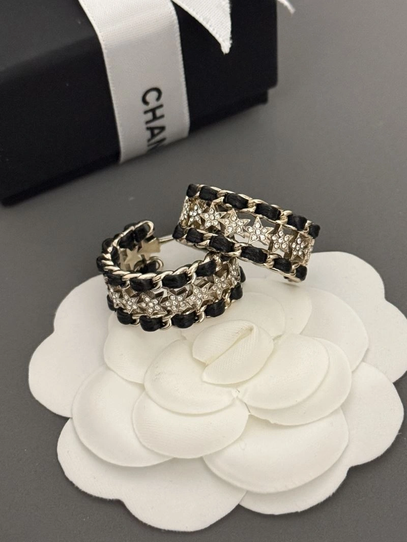Top mirror Chanel Earrings