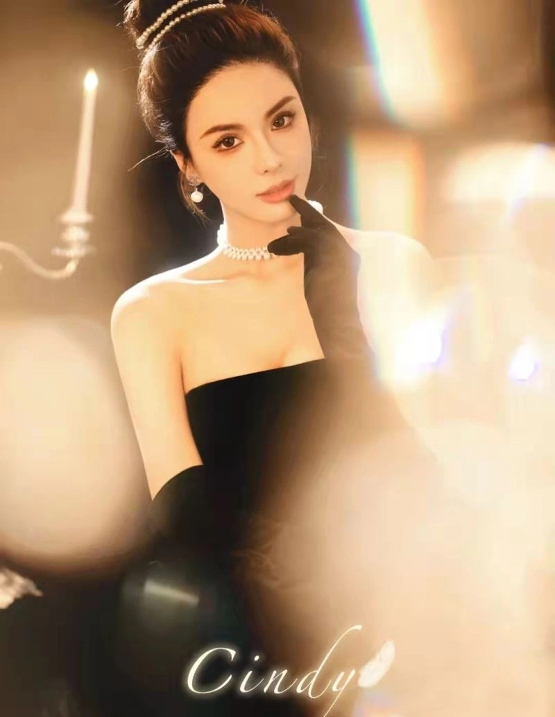 Top match Chanel Earrings