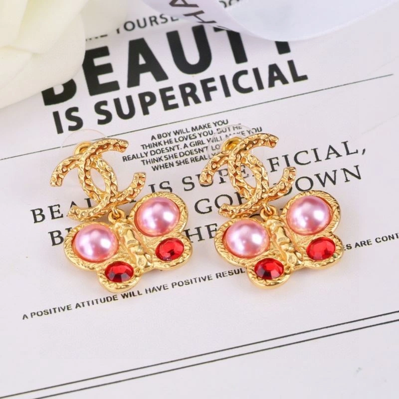 Top match Chanel Earrings