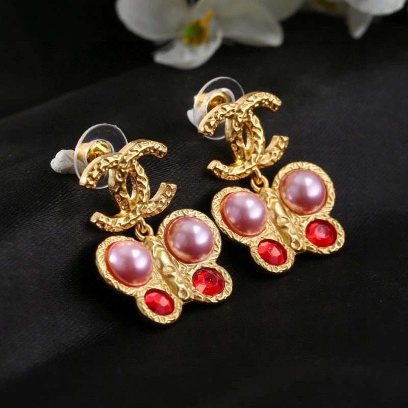 Top match Chanel Earrings