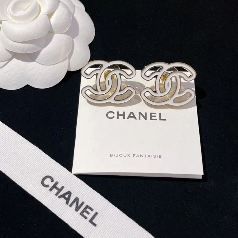 Top match Chanel Earrings