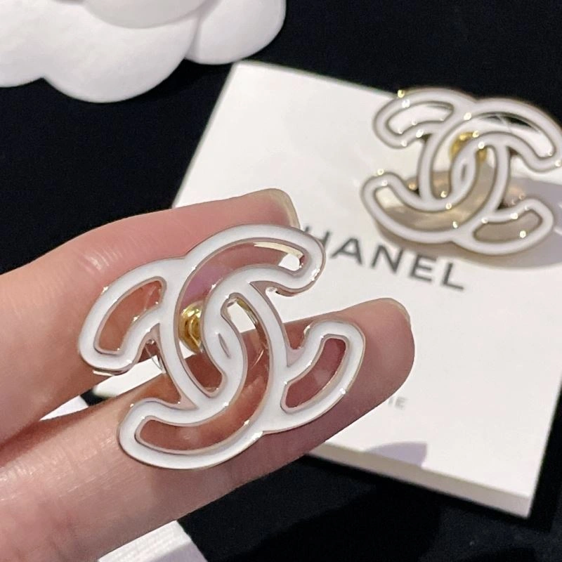 Top match Chanel Earrings