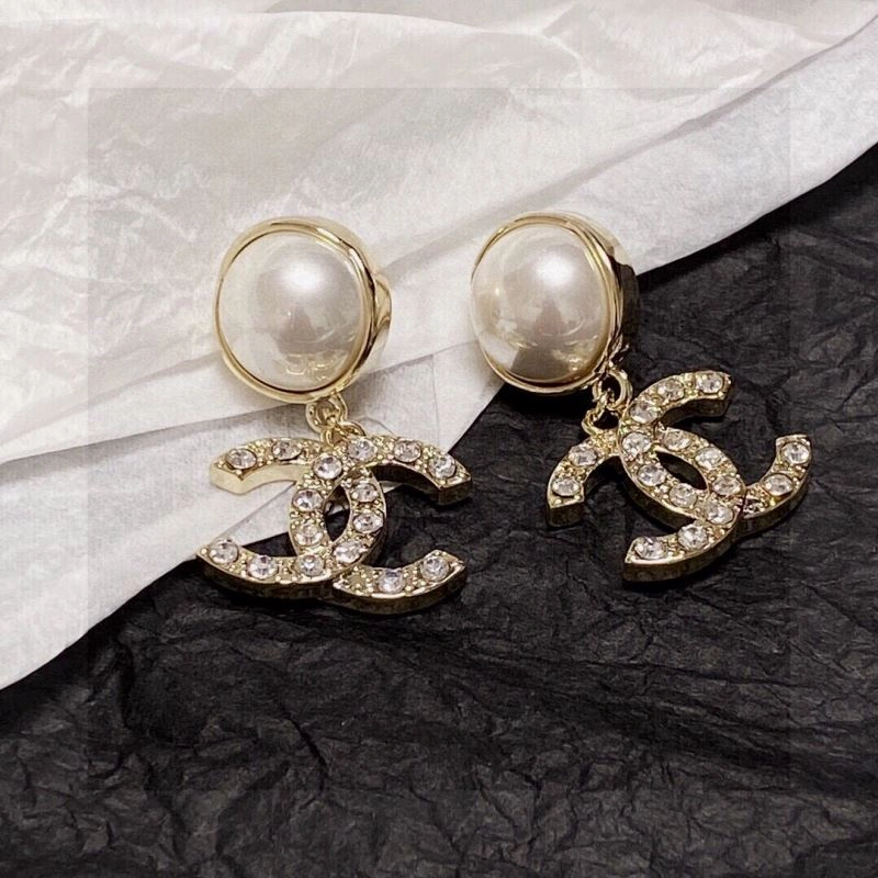 Brand-authenticated Chanel Earrings