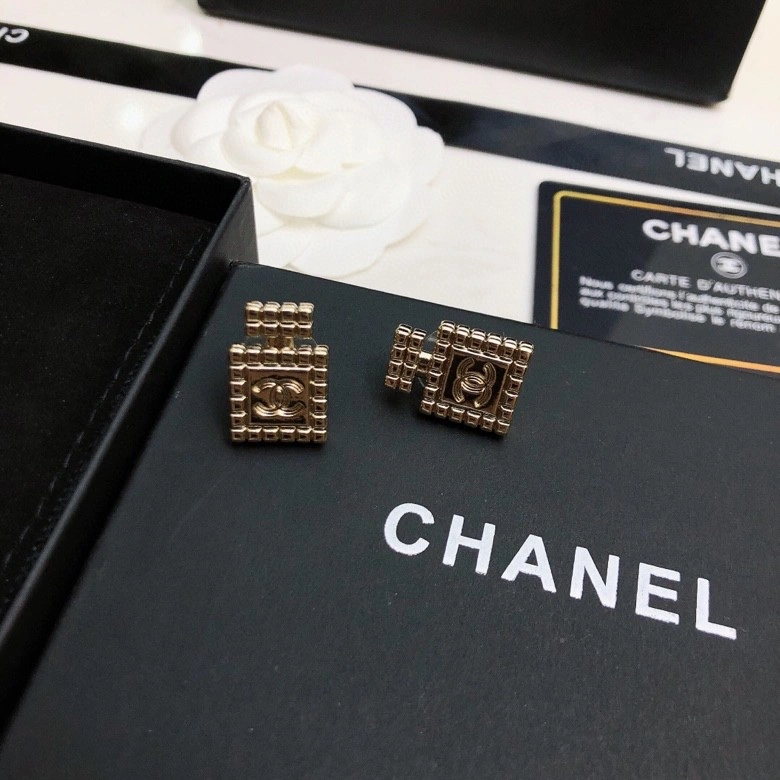 High fidelity Chanel Earrings