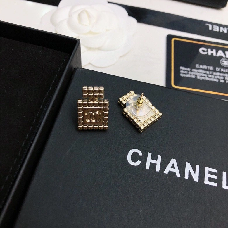 High fidelity Chanel Earrings