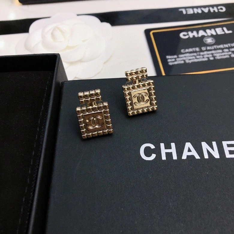 High fidelity Chanel Earrings