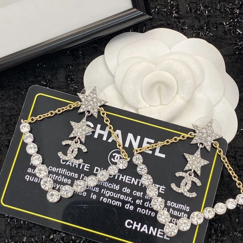 Top match Chanel Earrings