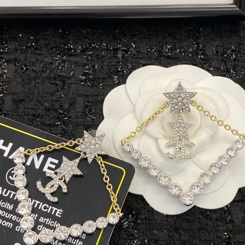 Top match Chanel Earrings