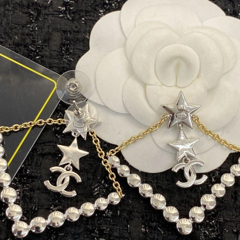 Top match Chanel Earrings