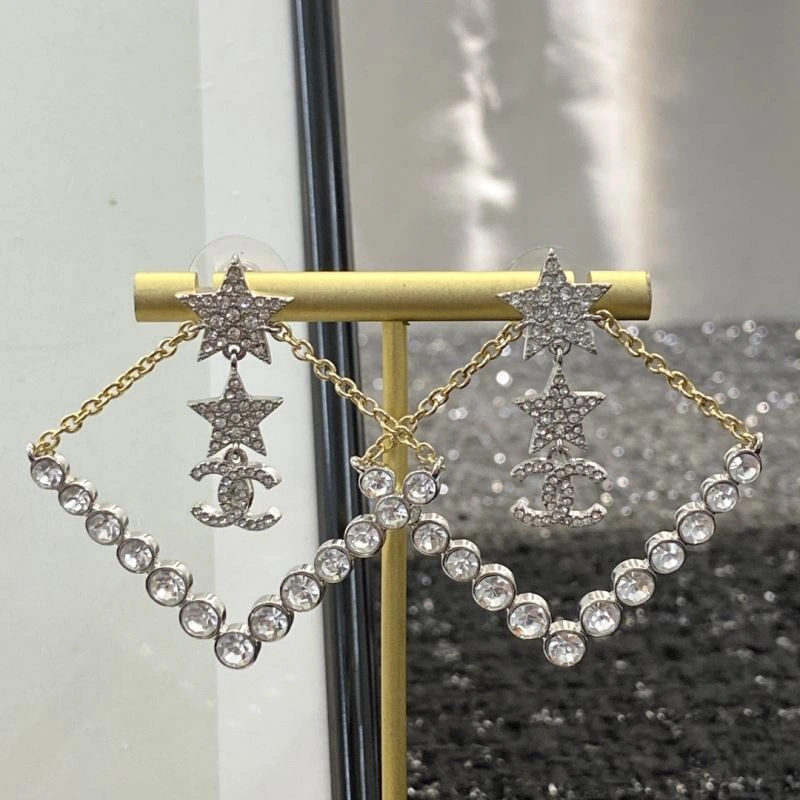 Top match Chanel Earrings
