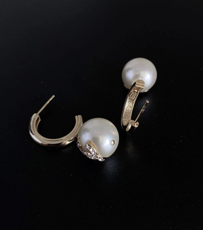 High fidelity Chanel Earrings