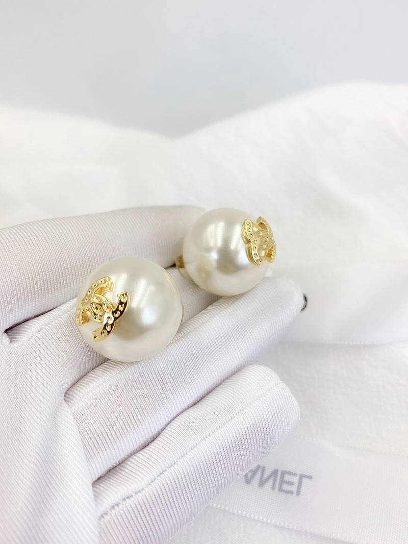 High accuracy Chanel Earrings