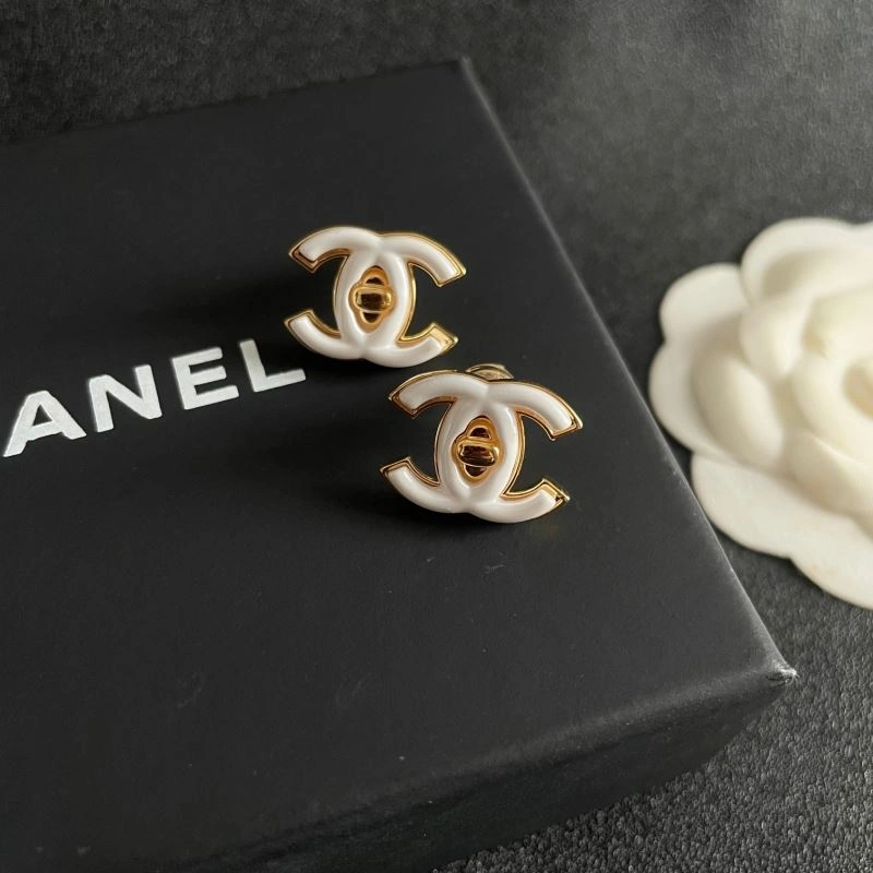High accuracy Chanel Earrings