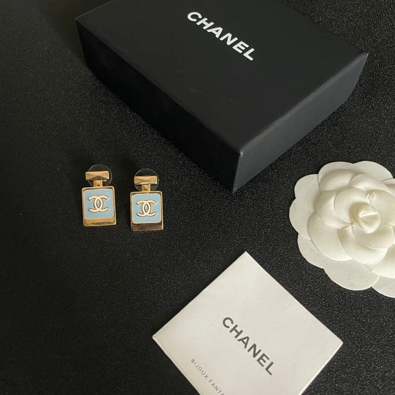 Accurate model Chanel Earrings