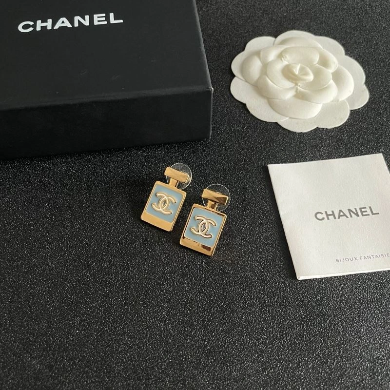 Accurate model Chanel Earrings
