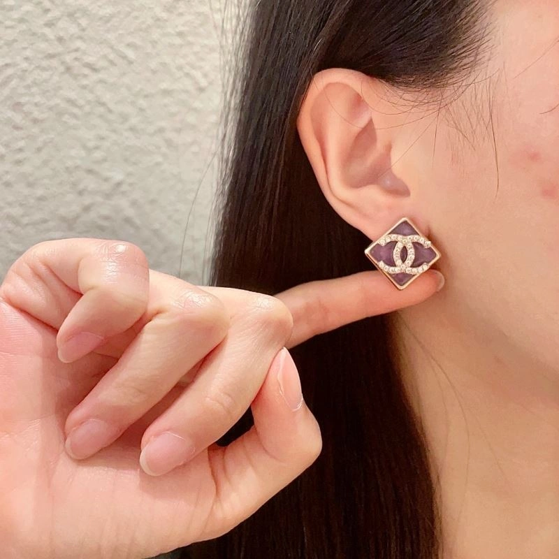 High accuracy Chanel Earrings