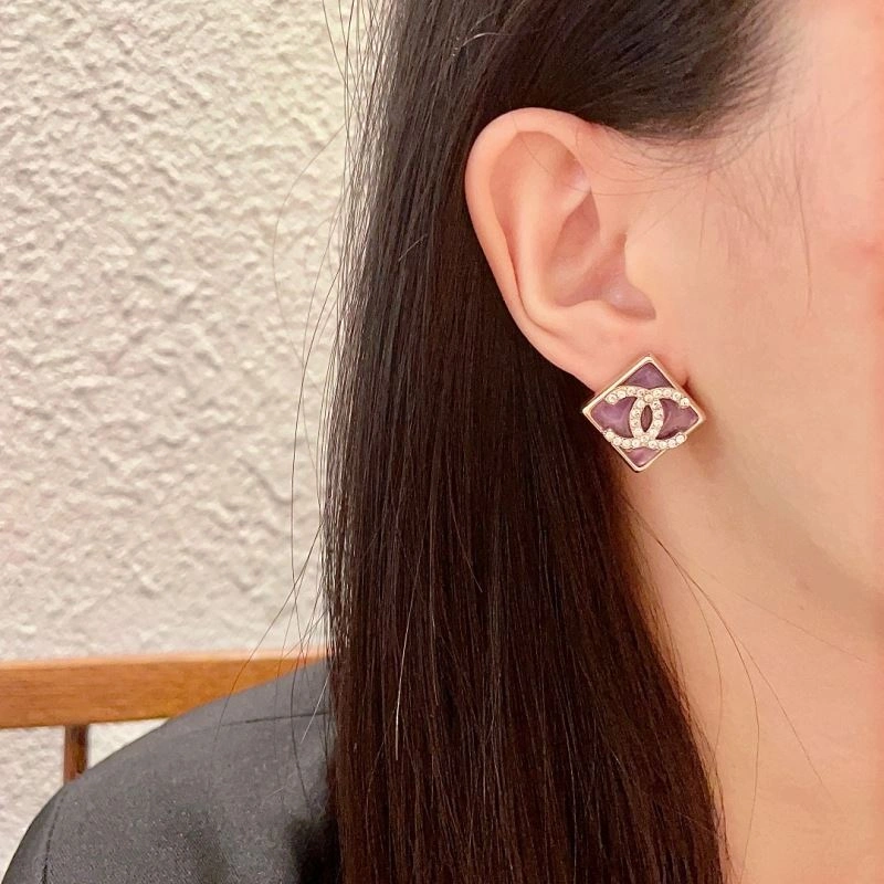 High accuracy Chanel Earrings