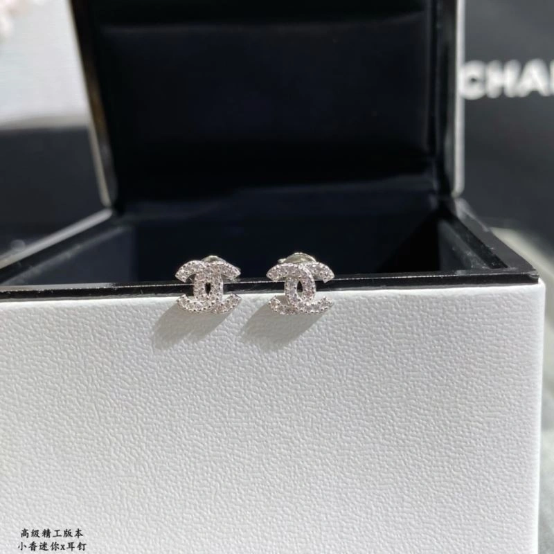 Accurate model Chanel Earrings