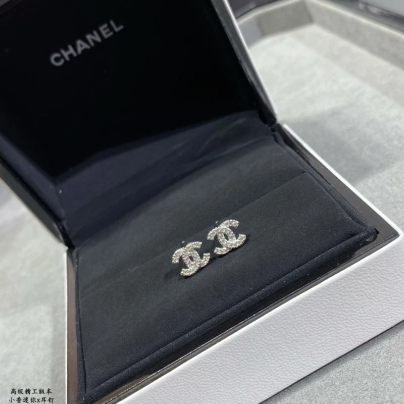 Accurate model Chanel Earrings