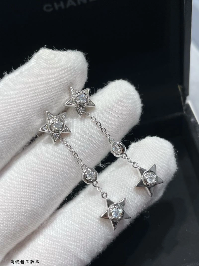 Top mirror Chanel Earrings