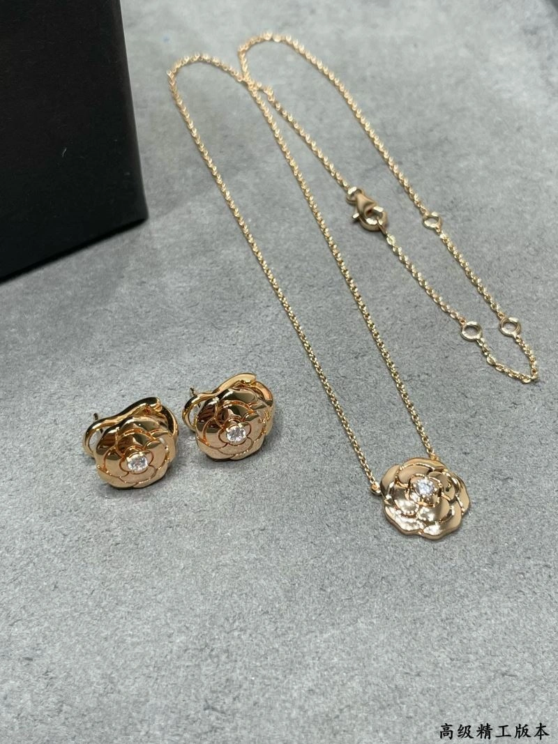 Brand-original Chanel Earrings