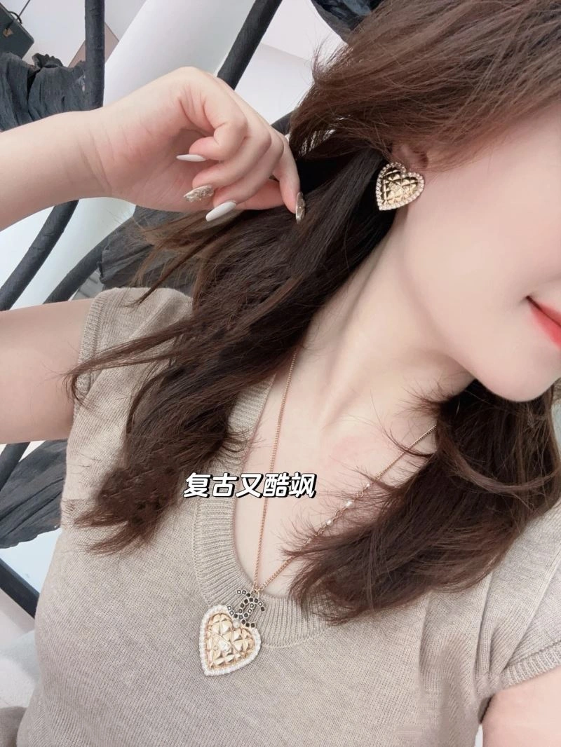 Perfect replica Chanel Earrings