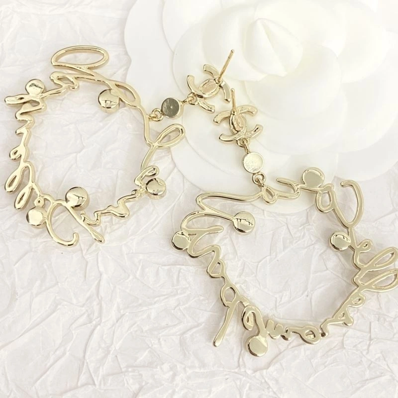 Top mirror Chanel Earrings