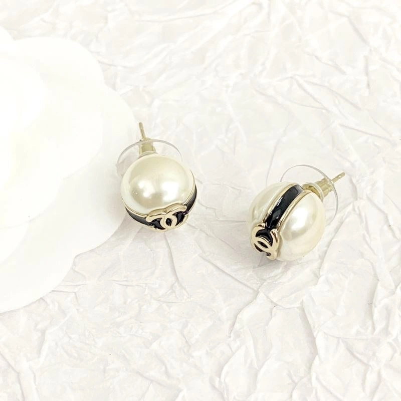 Brand-authenticated Chanel Earrings
