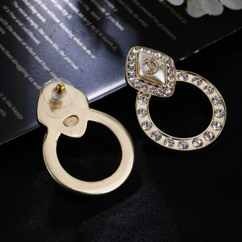 High accuracy Chanel Earrings