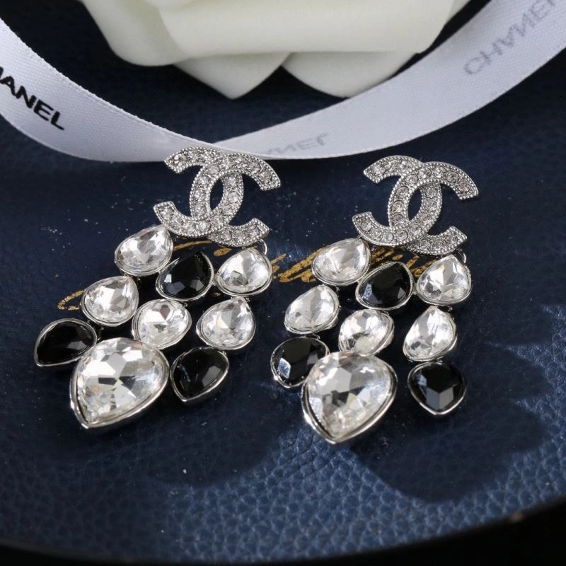 Top match Chanel Earrings