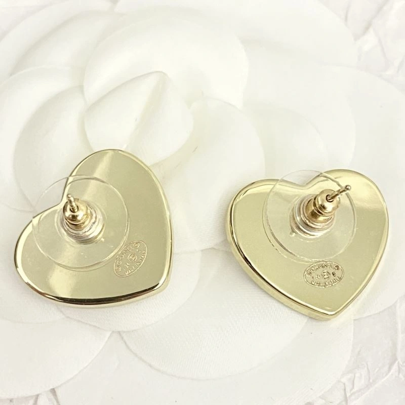 Top match Chanel Earrings