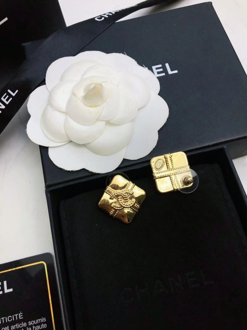 Cut-rate Chanel Earrings