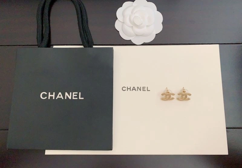 High fidelity Chanel Earrings