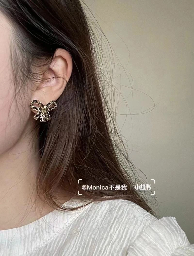 Indistinguishable Chanel Earrings