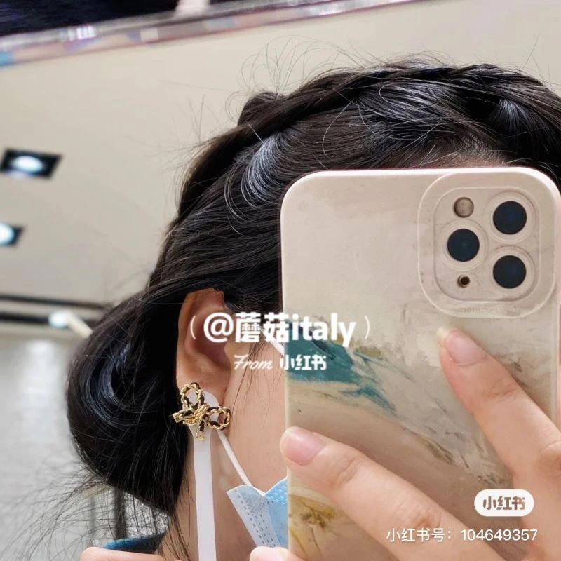 Indistinguishable Chanel Earrings