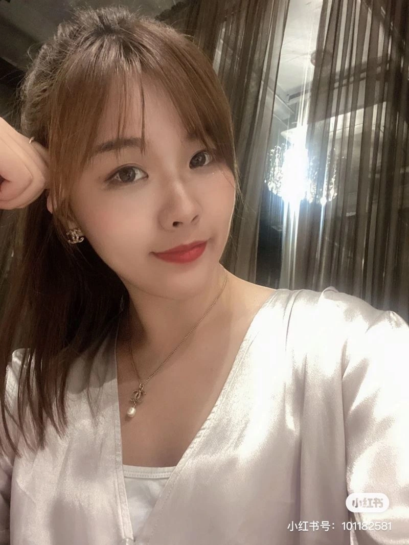 Accurate model Chanel Earrings