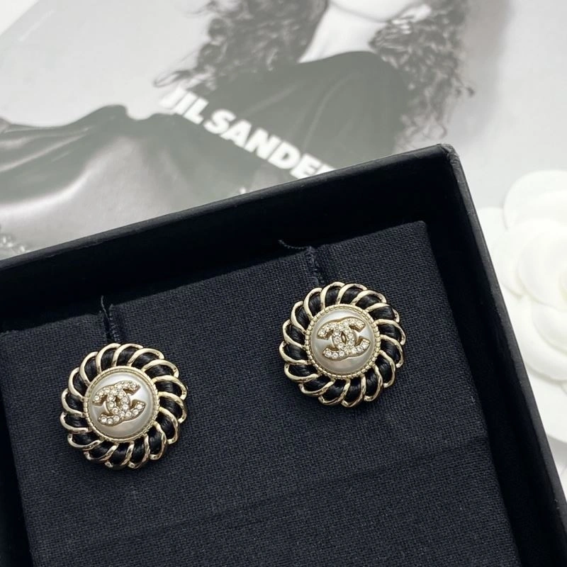 High accuracy Chanel Earrings