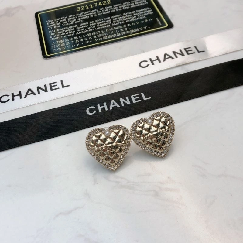 Top match Chanel Earrings