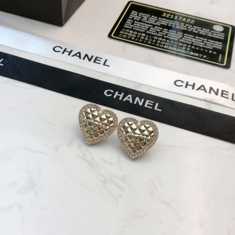 Top match Chanel Earrings
