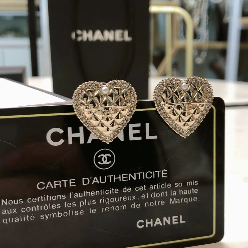 Top match Chanel Earrings