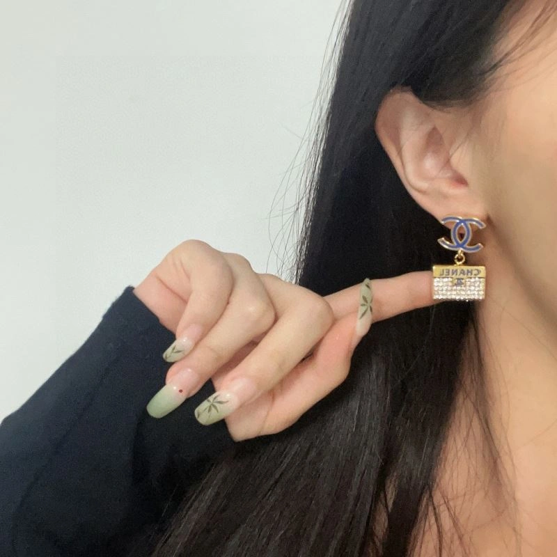 High fidelity Chanel Earrings