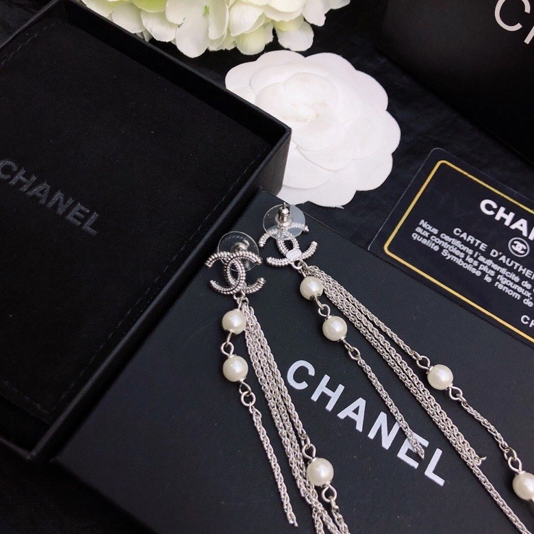 Low-cost Chanel Earrings