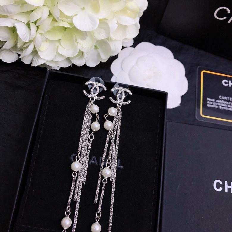 Low-cost Chanel Earrings