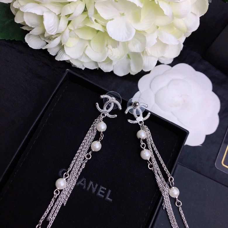 Low-cost Chanel Earrings