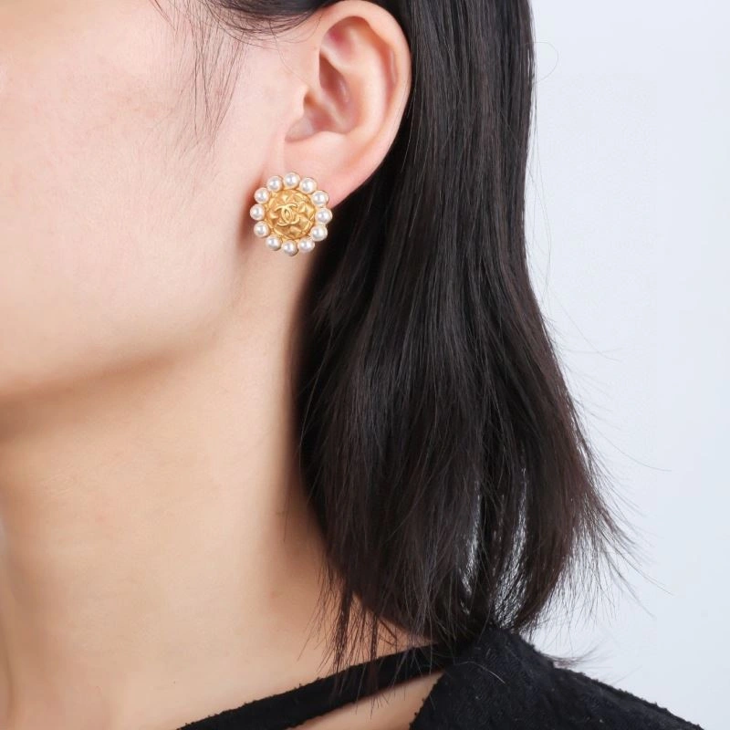 Cut-rate Chanel Earrings